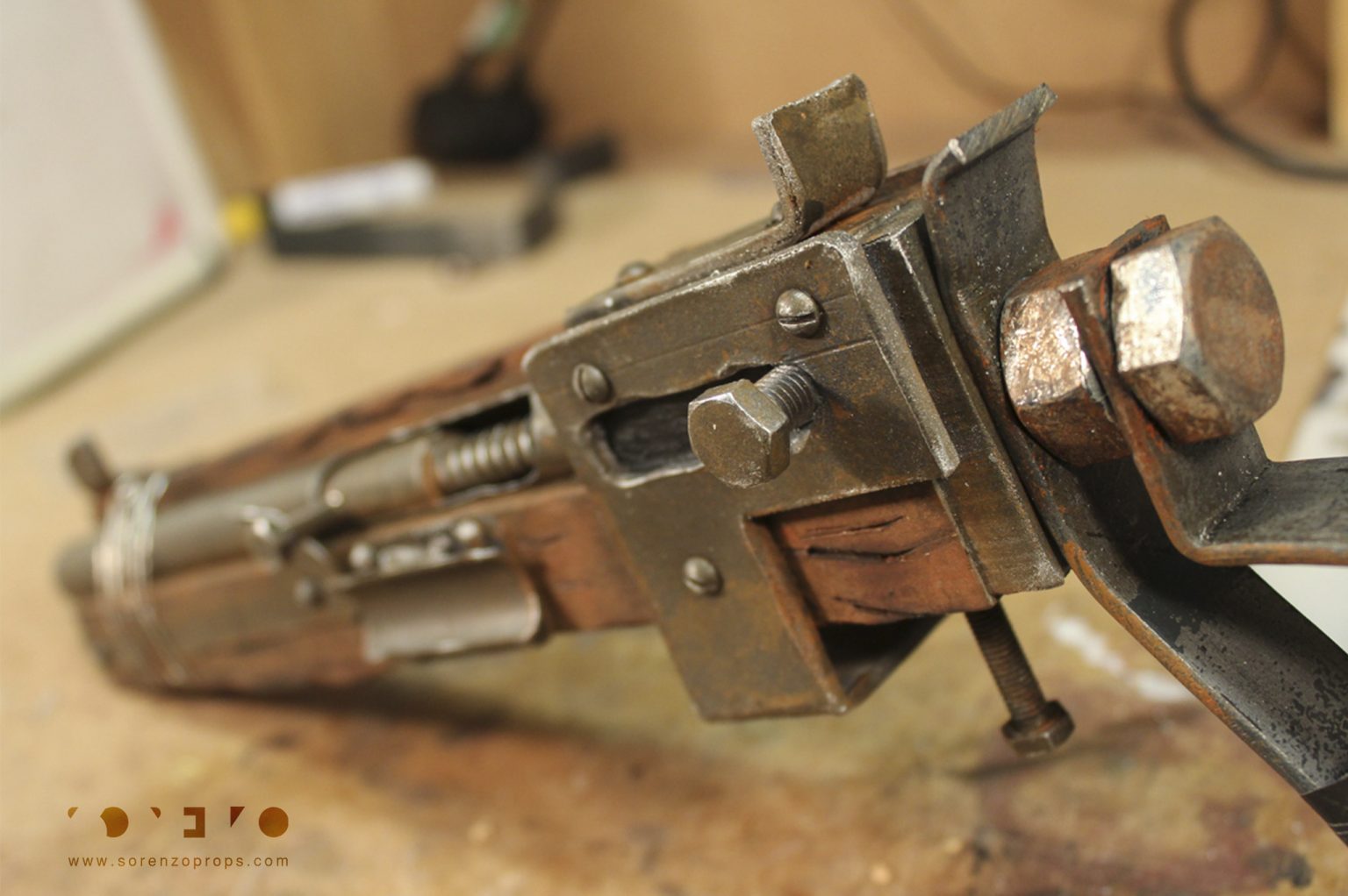 5 Best AR-15 Piston Uppers For Your AR-15 Build – Firearm Review