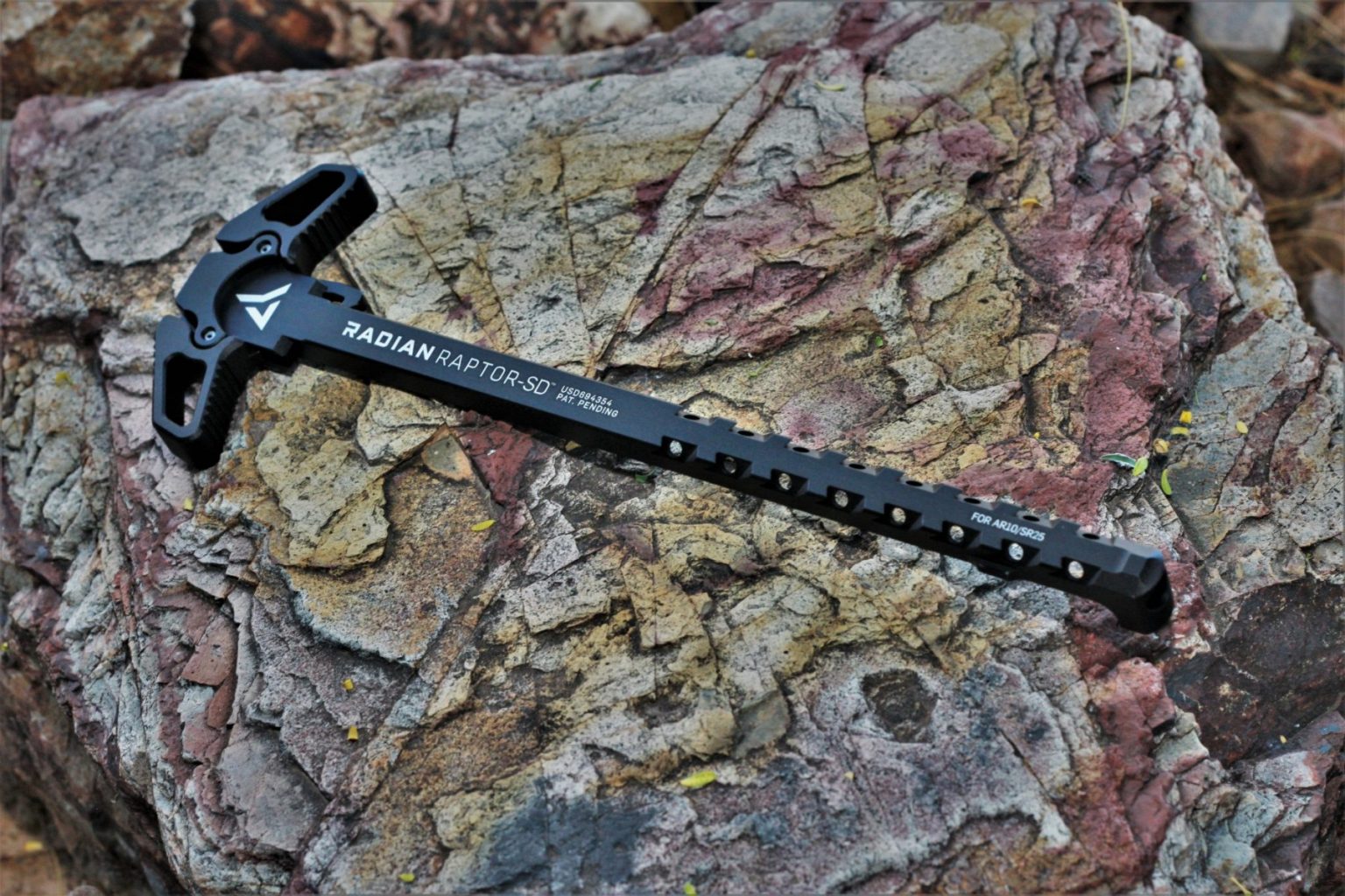 Best AR-15 Charging Handles – Firearm Review